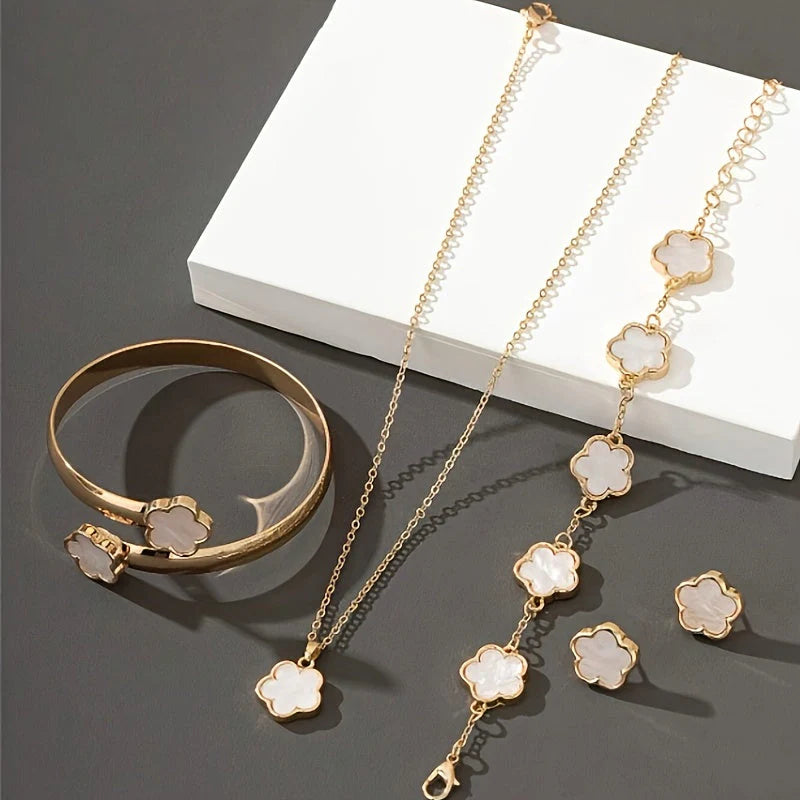 Lucky Clover Jewels 4-Piece Set